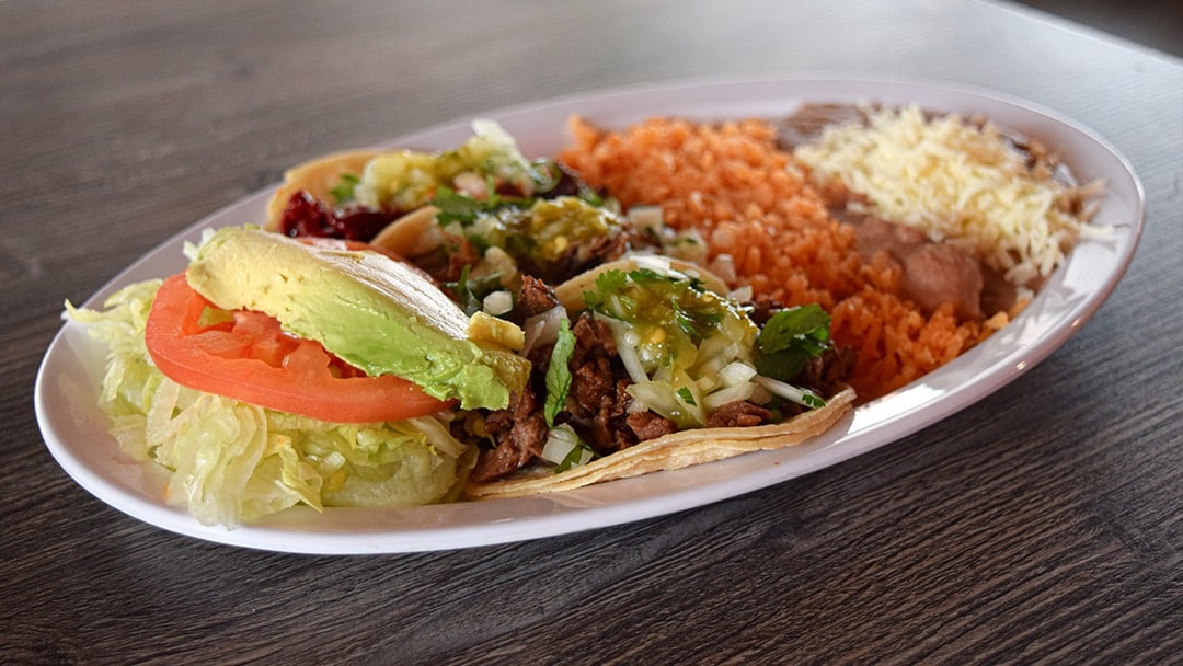 Cactus Taqueria Encino Serves Burritos in Encino, CA 91436